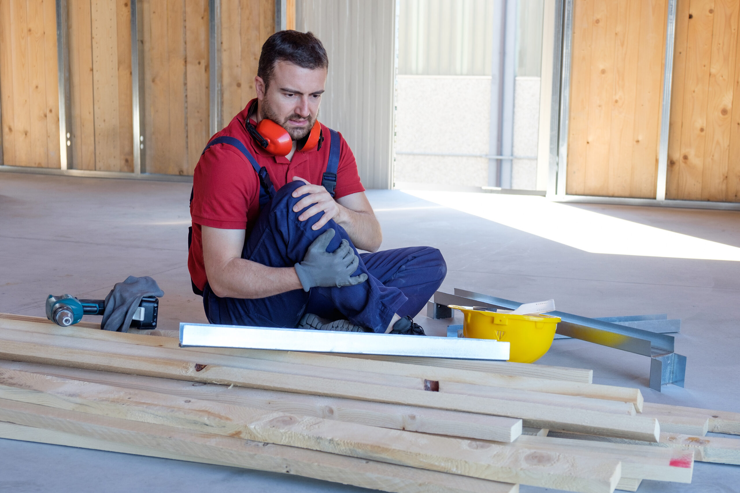 Know About Workers' Compensation Laws | Arizona Lawyer